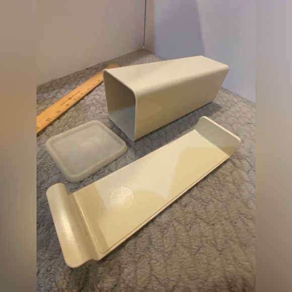 Tupperware | Kitchen | Tupperware Velvetta Cheese Container | Poshmark